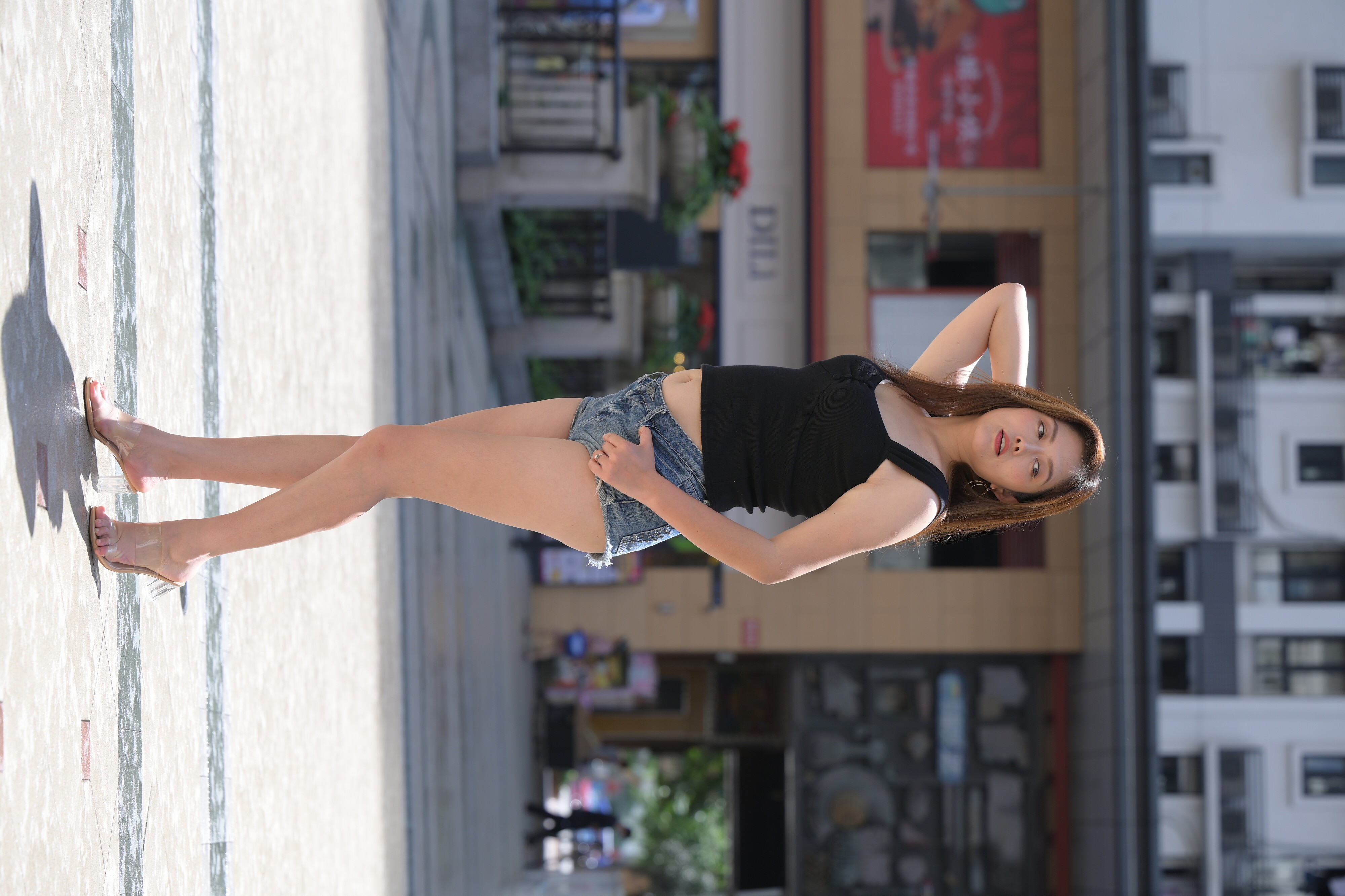 [2021-06-29] 国色美图之慢热的牛仔热裤美女（三） [87P] - 库里丝