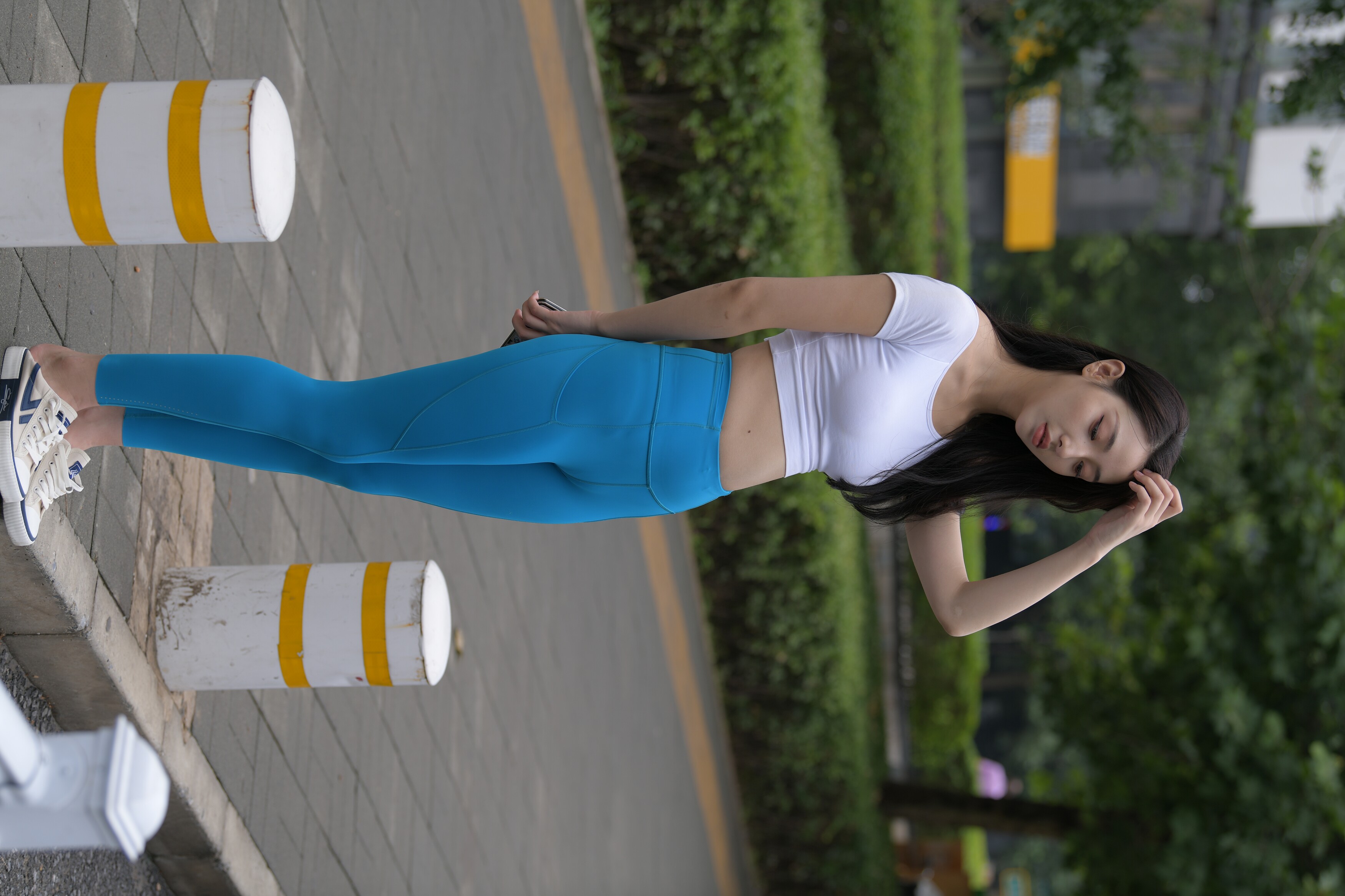 [2021-07-22] [一只麋鹿专区] 蓝色瑜伽裤美女（七） [87P] - 库里丝